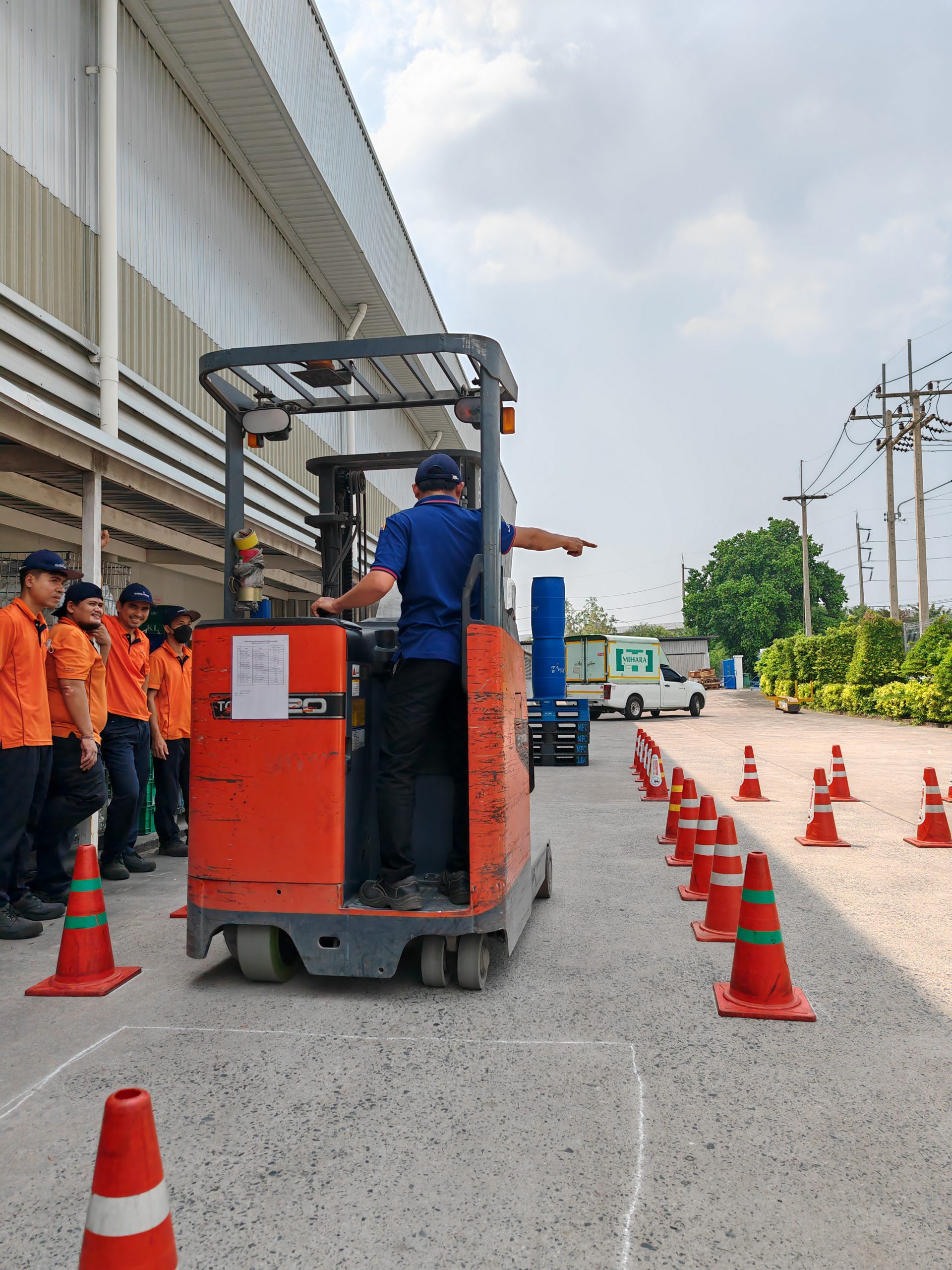 Forklift Safe Driving Training – THAI DELICA CO., LTD.